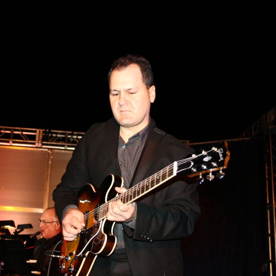 Steve Delach – Cityscape